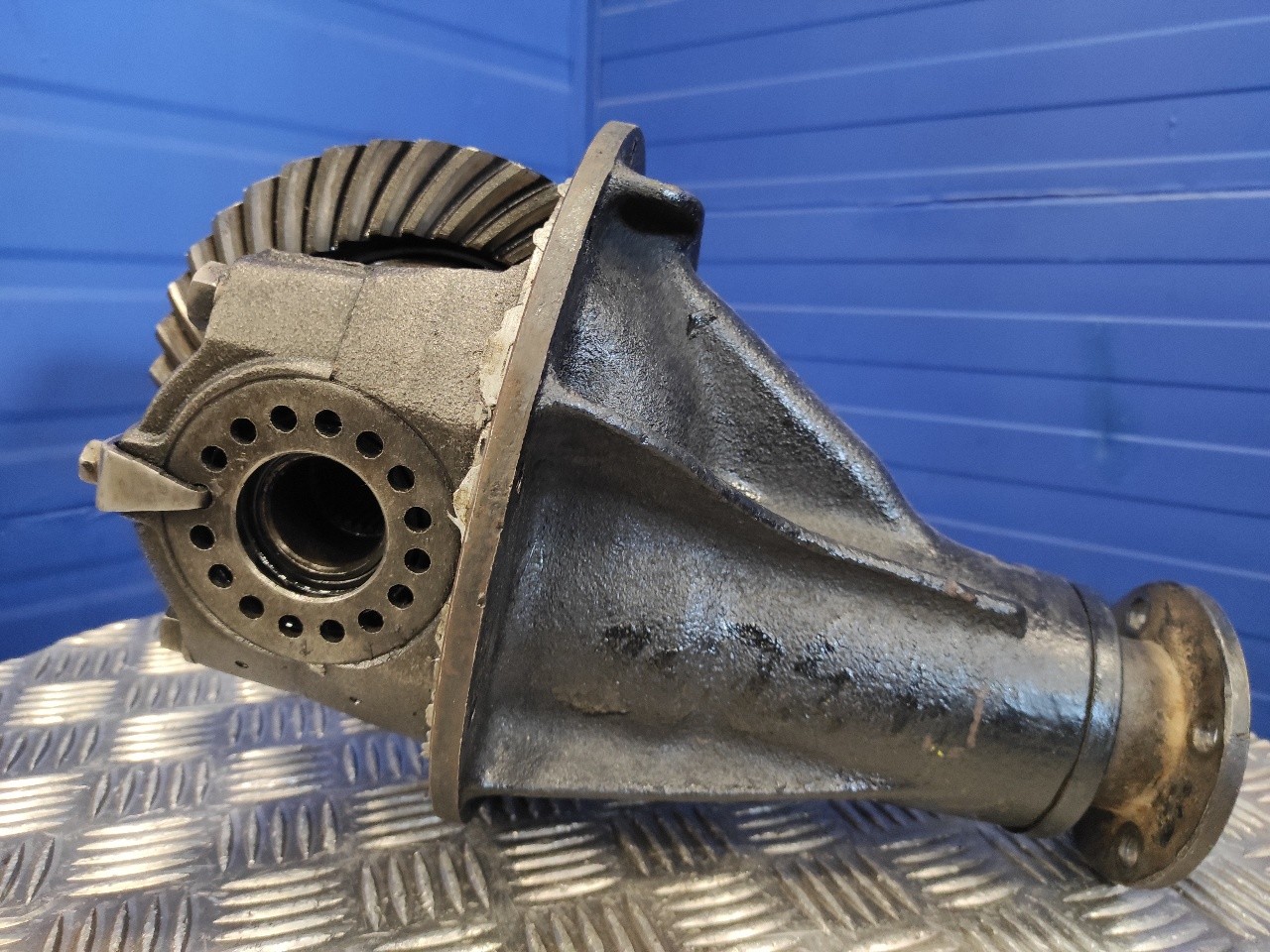 Rear differential MITSUBISHI PAJERO II (V3_W, V2_W, V4_W) 2.5 TD 4WD ...