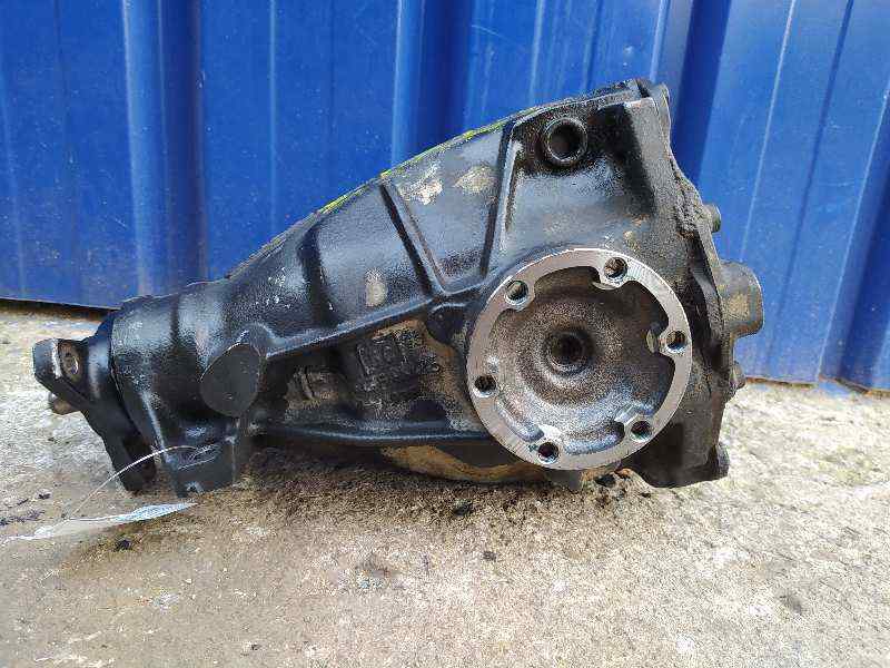 Rear differential MERCEDES-BENZ E-CLASS (W210) 6410457 | B-Parts