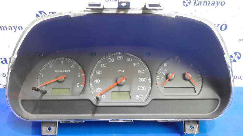 Instrument cluster VOLVO V40 Estate (645) 1.9 DI 5334924 | B-Parts