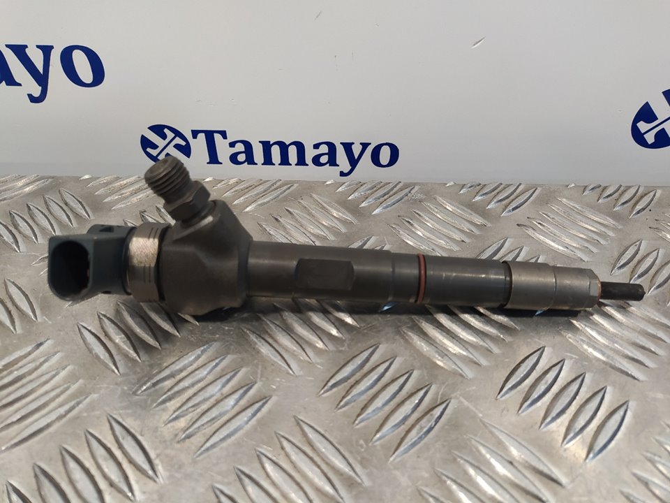 Injector SEAT LEON (5F1) 2.0 TDI 4018643 | B-Parts