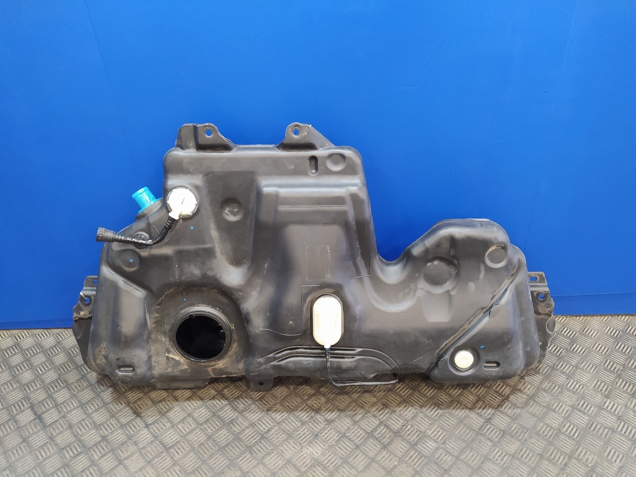 Fuel tank RENAULT CLIO III (BR0/1, CR0/1) 2.0 16V Sport (CR0N, CR1P ...