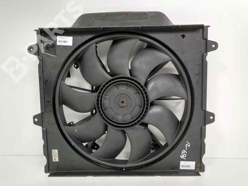 Radiator fan JEEP GRAND CHEROKEE II (WJ, WG) 4.7 V8 4x4 7561657 | B-Parts