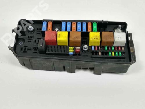 Fuse box OPEL KADETT E (T85) 8023888 | B-Parts