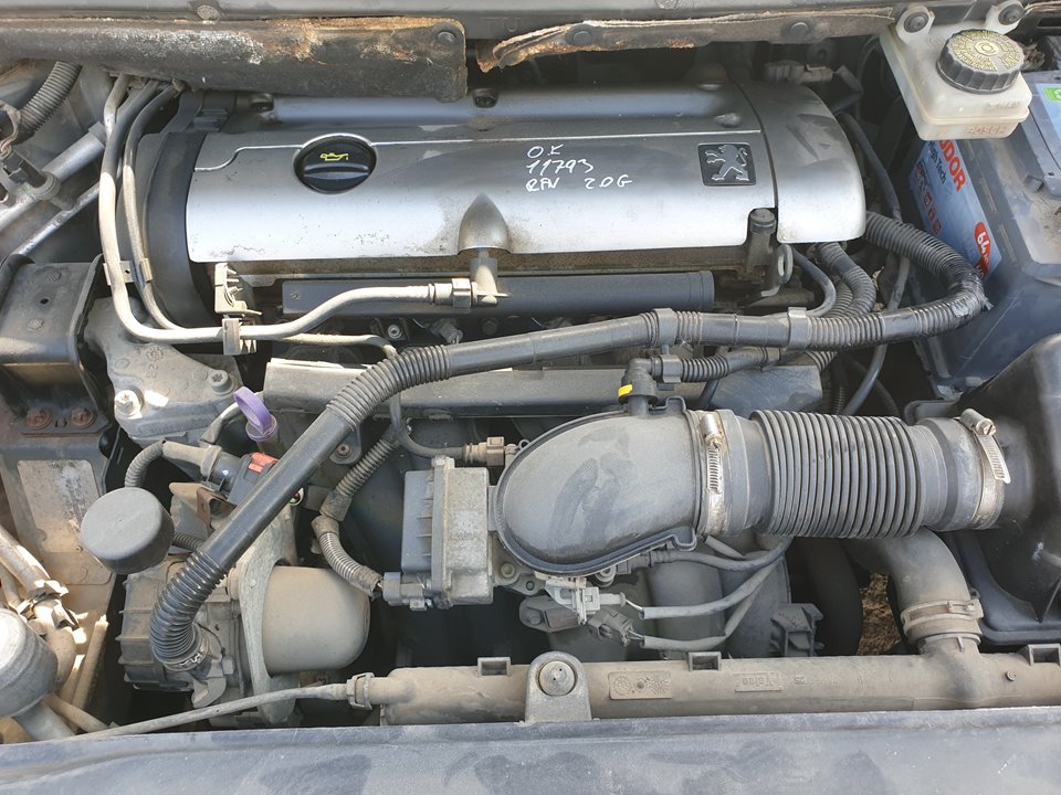 Engine PEUGEOT 307 CC (3B) 2.0 16V 13406626 | B-Parts
