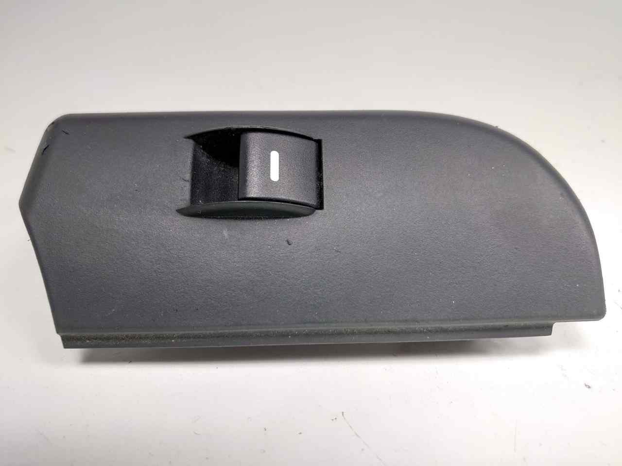 Left rear window switch LAND ROVER RANGE ROVER III (L322) 3.6 D 4x4 ...