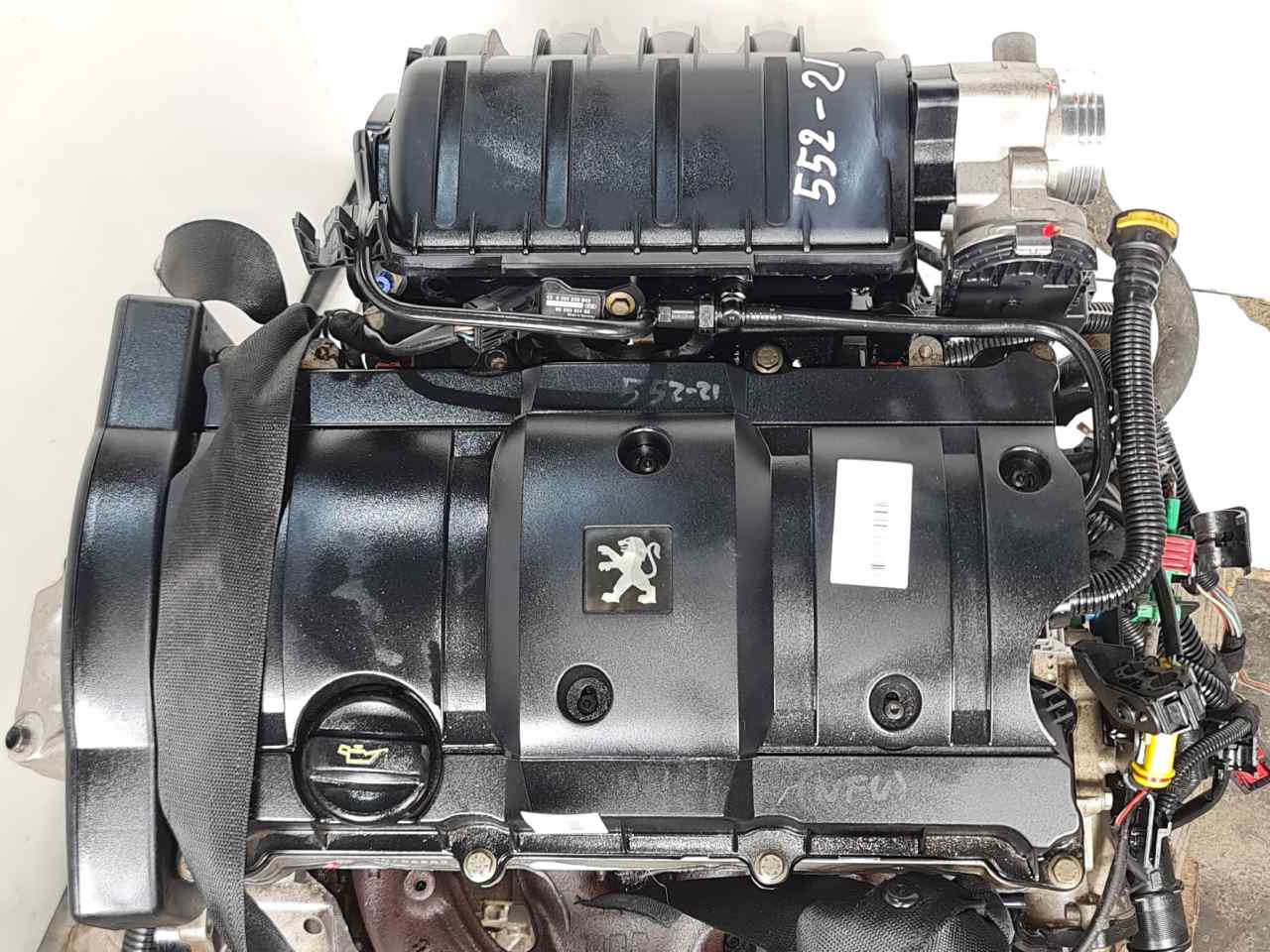 Moteur PEUGEOT 206 CC (2D) 1.6 16V (2DNFUF, 2DNFUR) 8390670 | B-Parts