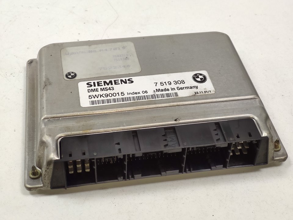 Engine control unit (ECU) BMW X5 (E53) 3.0 i 9500390 | B-Parts