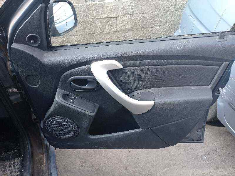 Front right lock DACIA DUSTER (HS_) | B-Parts