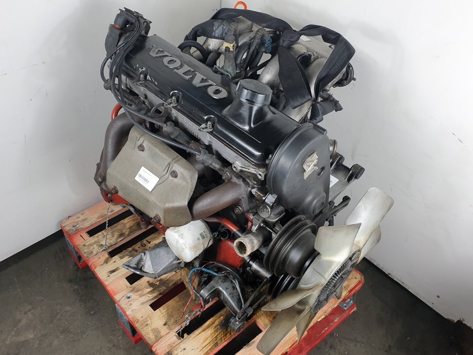 Engine VOLVO 740 (744) 2.3 9646595 | B-Parts