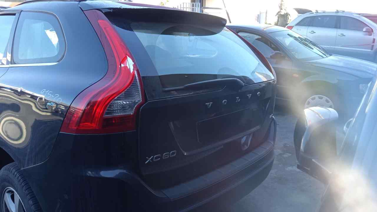 Armrest / Center console VOLVO XC60 I SUV (156) 2.4 D 7152019 | B-Parts