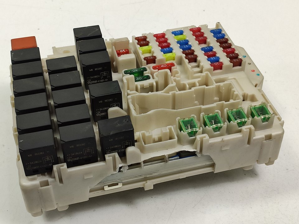 Fuse box SMART FORFOUR (454) 1.5 (454.032) 9392150 | B-Parts