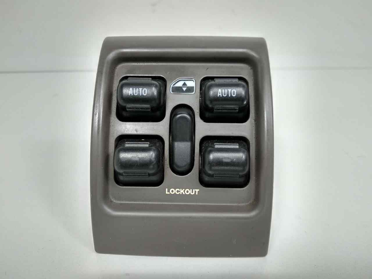 Left front window switch CHRYSLER PT CRUISER (PT_) 2.0 8102346 | B-Parts