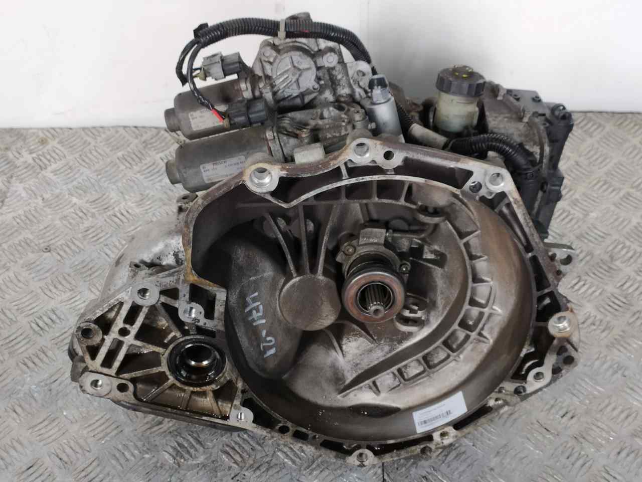 Gearbox OPEL CORSA C (X01) 1.0 (F08, F68) 7252441 | B-Parts