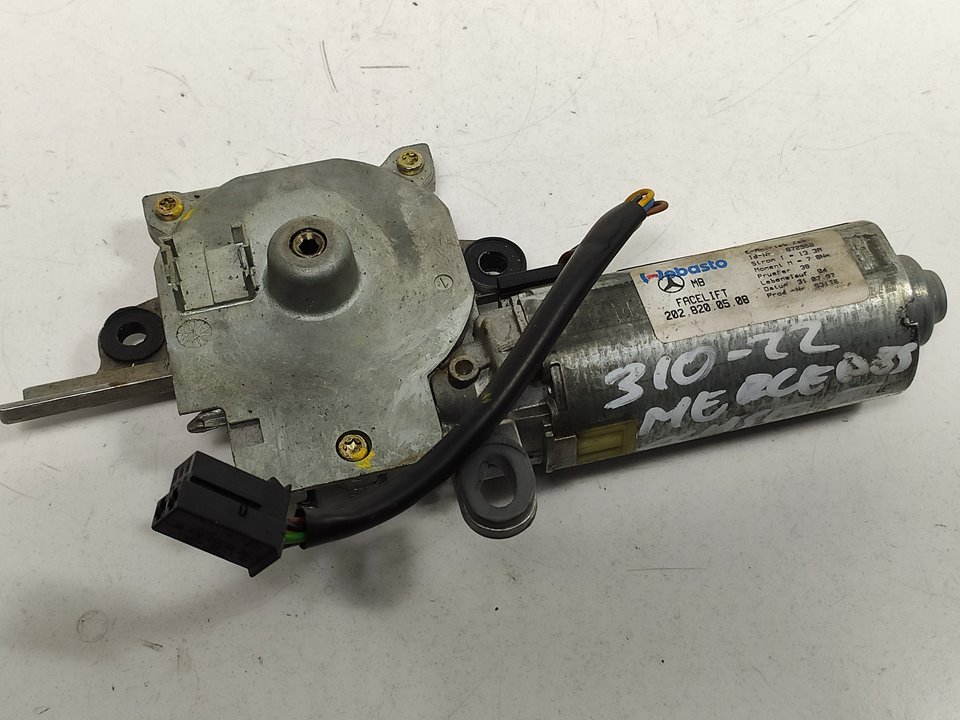 Front wiper motor MERCEDES-BENZ E-CLASS (W210) E 320 (210.065) 9446374 ...