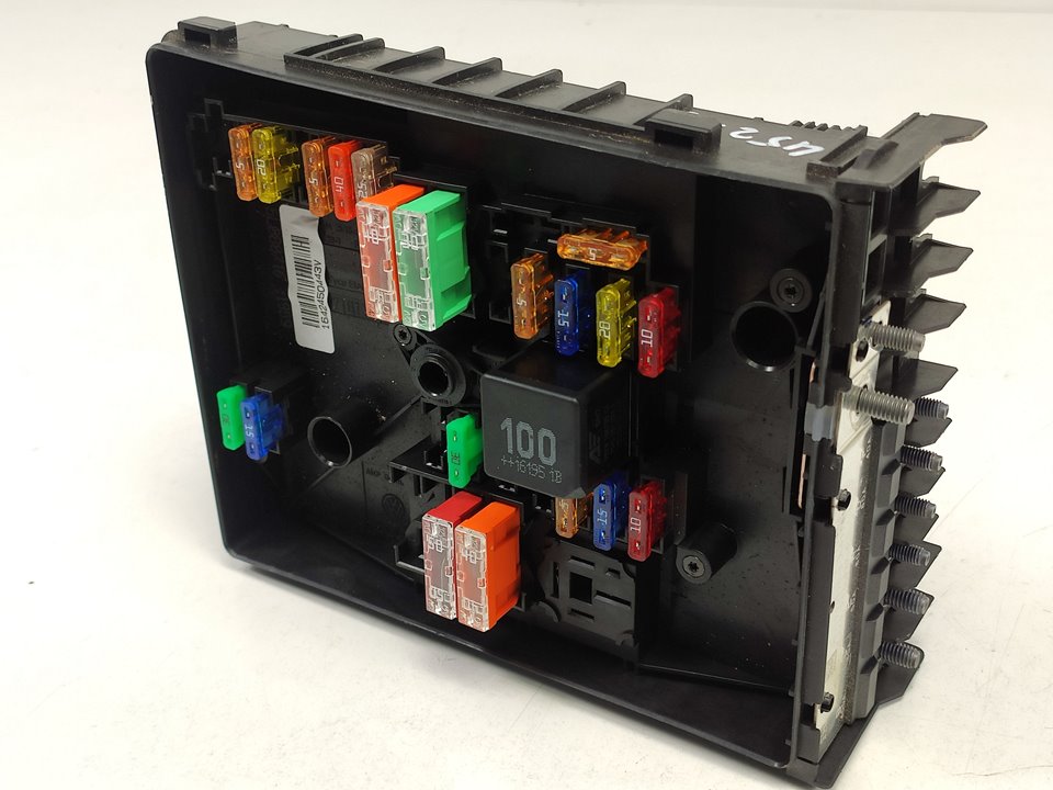 Fuse box VW SCIROCCO III (137, 138) 1.4 TSI 9977443 | B-Parts