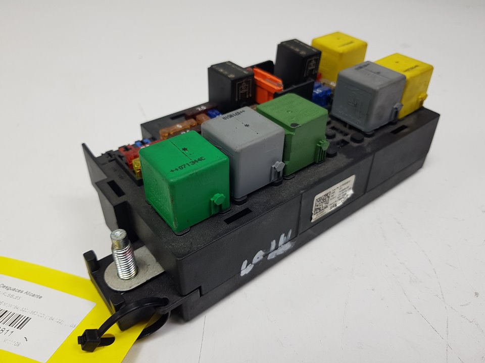 Boîte à Fusibles MERCEDES-BENZ M-CLASS (W164) ML 320 CDI 4-matic (164. ...