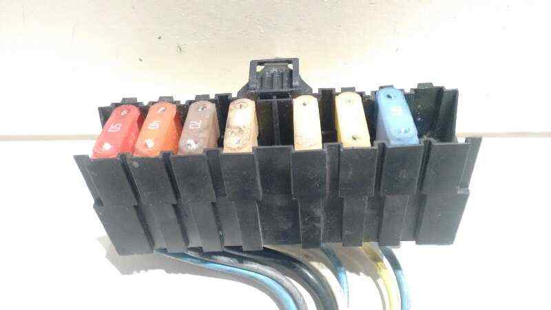Fuse box PEUGEOT 407 (6D_) 2.0 (6DRFNB, 6DRFNE) 7062222 | B-Parts