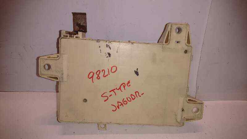 Fuse box JAGUAR S-TYPE II (X200) 2.7 D 7059005 | B-Parts