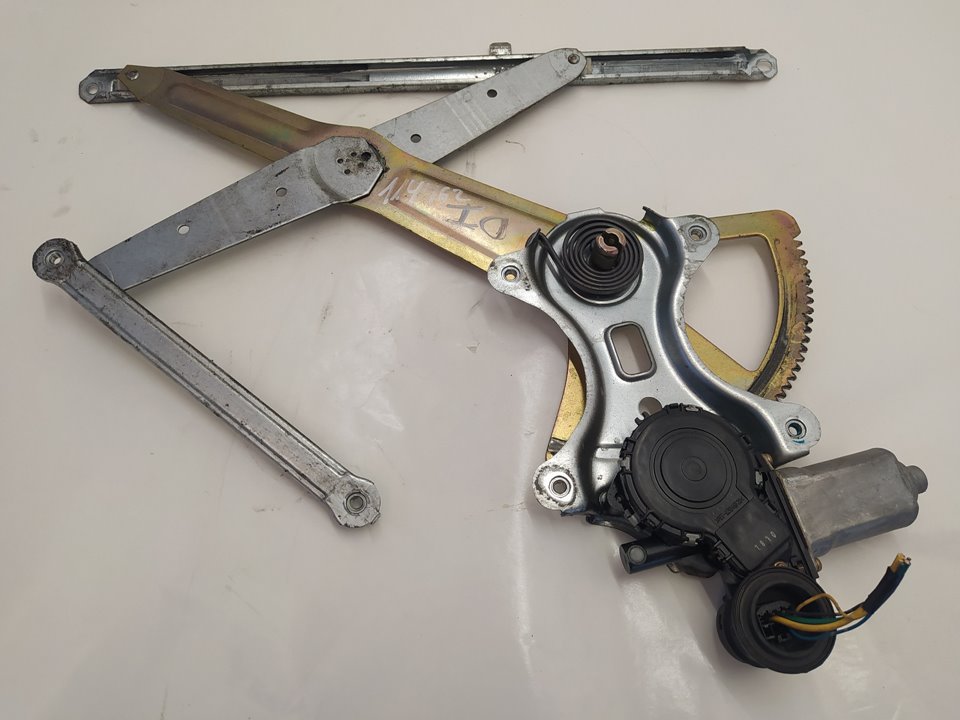 Front left window mechanism TOYOTA RAV 4 II (_A2_) 2.0 D 4WD (CLA20 ...