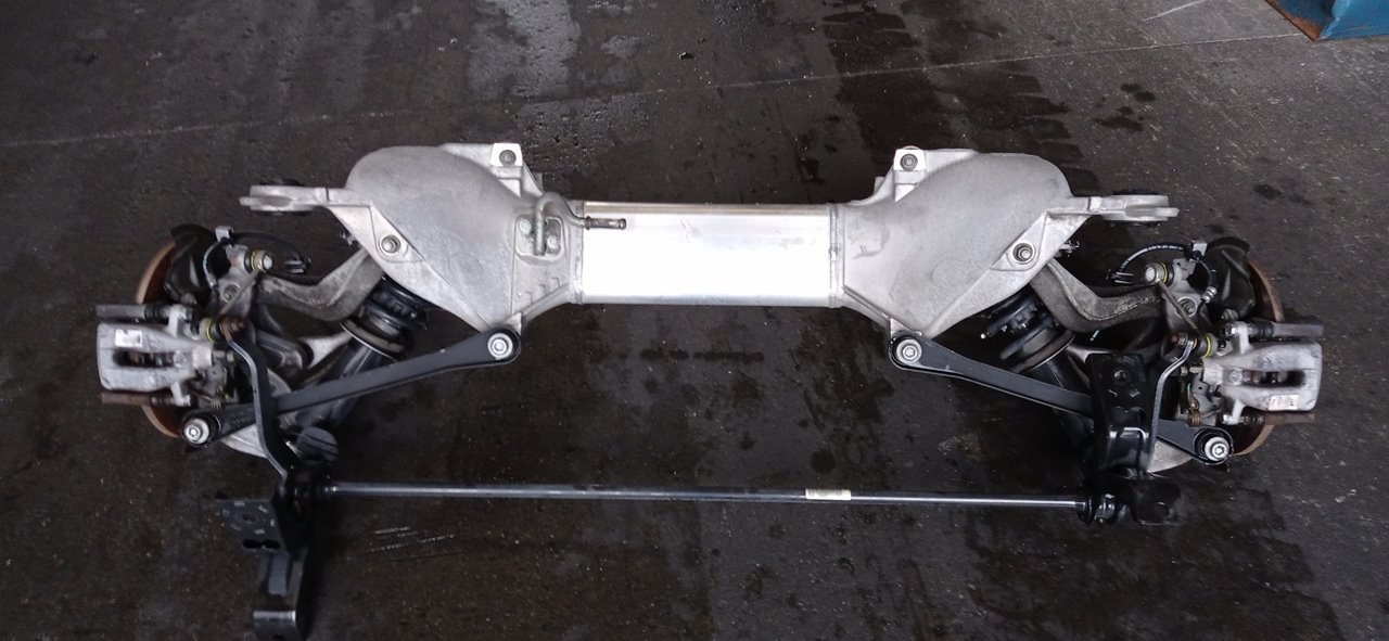 Rear axle PEUGEOT 407 (6D_) 1.6 HDi 110 (6D9HZC, 6D9HYC) 11048280 | B-Parts