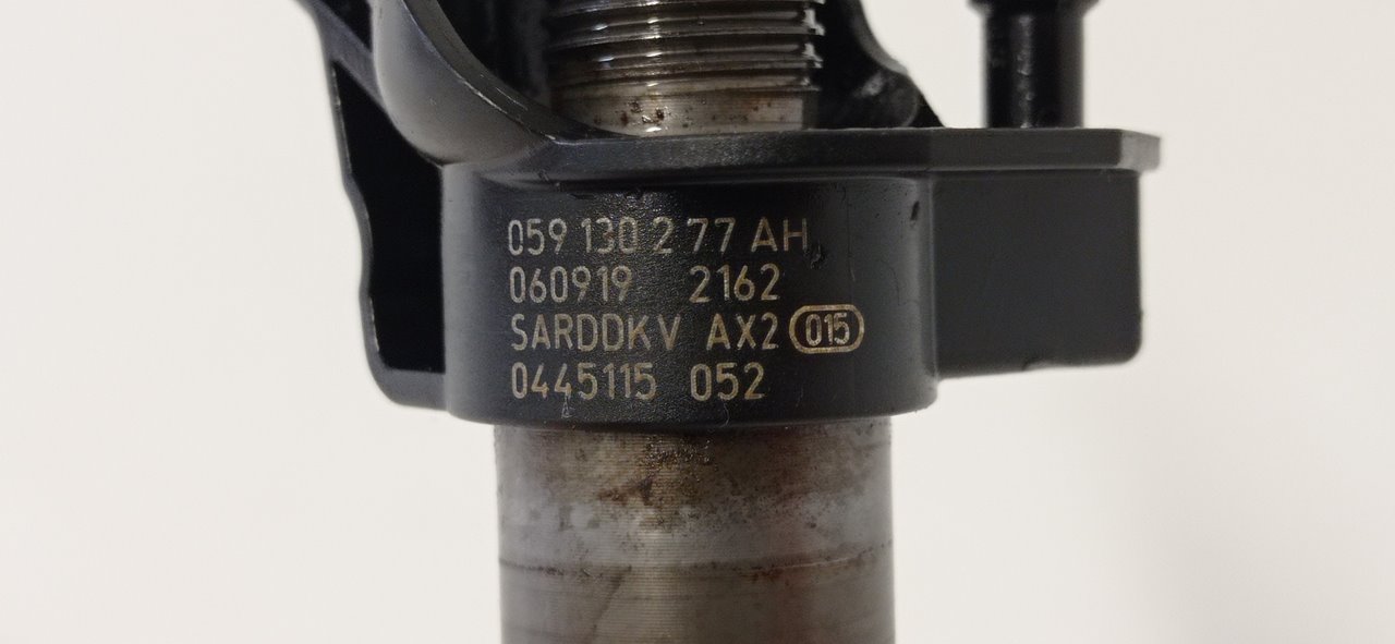 Injecteur AUDI Q7 (4LB) 3.0 TDI quattro 7837717 | B-Parts