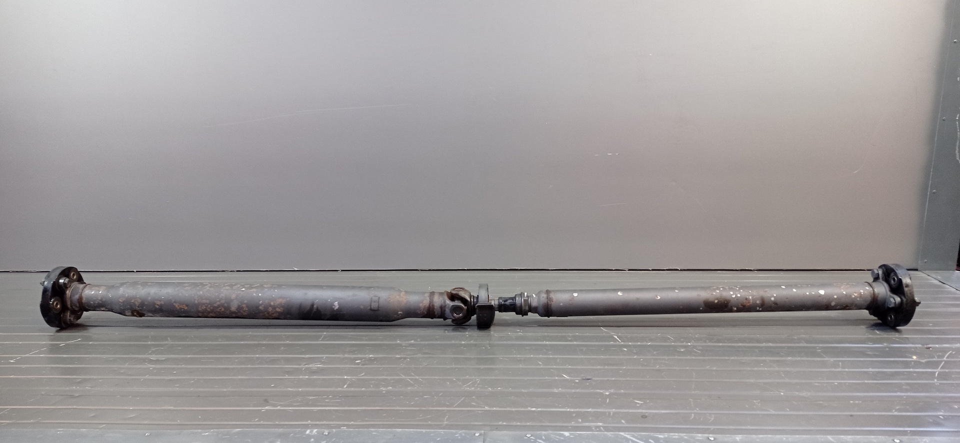 Driveshaft MERCEDES-BENZ S-CLASS (W126) 300 SE, SEL (126.024, 126.025 ...
